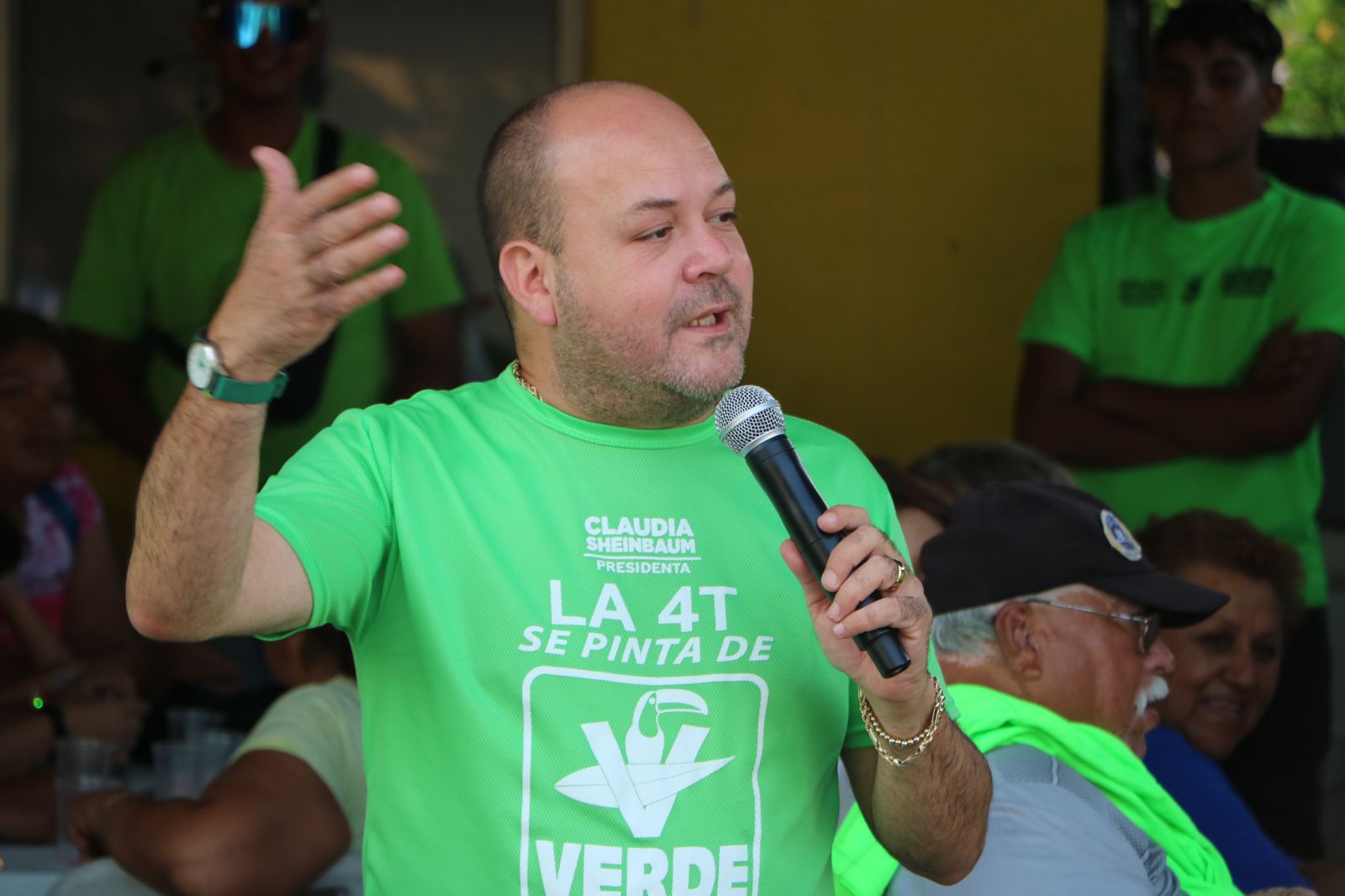 Julio Garza propone mejoras en salud, el transporte, la igualdad y el ...